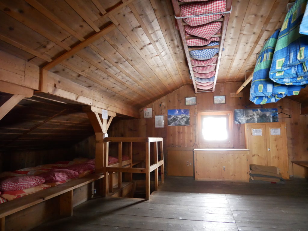 Cabane de l’A Neuve – Section Diablerets du Club Alpin Suisse